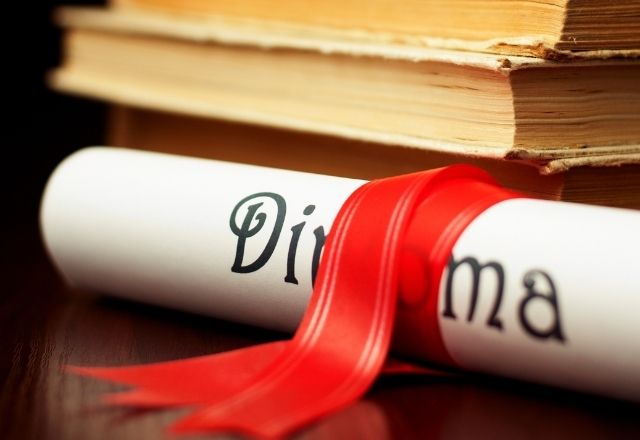 ¿El título hace al profesional? – dupao.culturizando.com